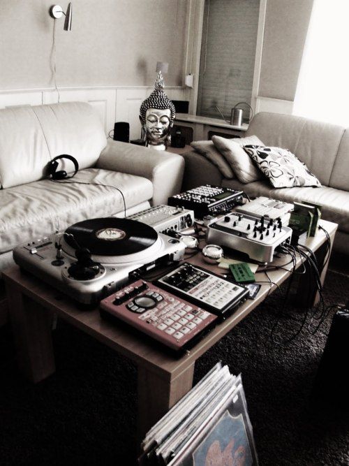 Basic Living Room Setup DJ Setup At FunDJStuff Basic Living Room Setup DJ Setup At FunDJStuff
